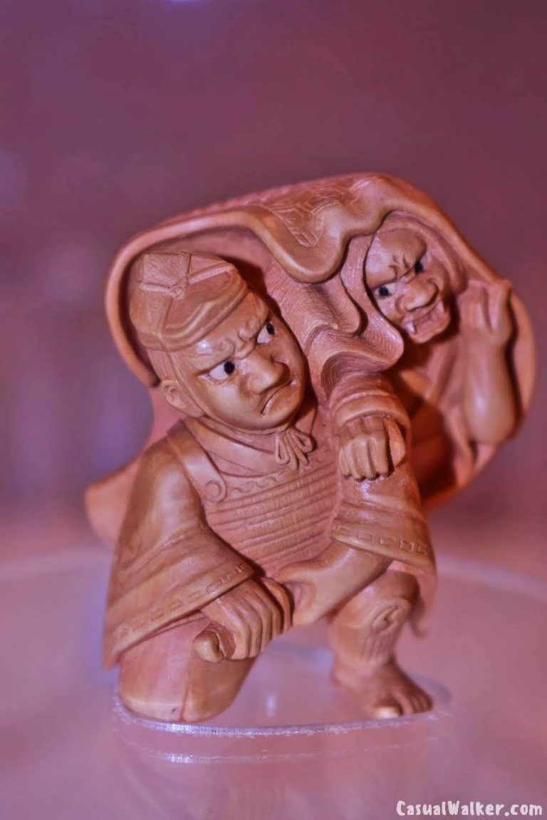 The Japan Foundation's Contemporary Wood-Carved Netsuke - An Japanese ...