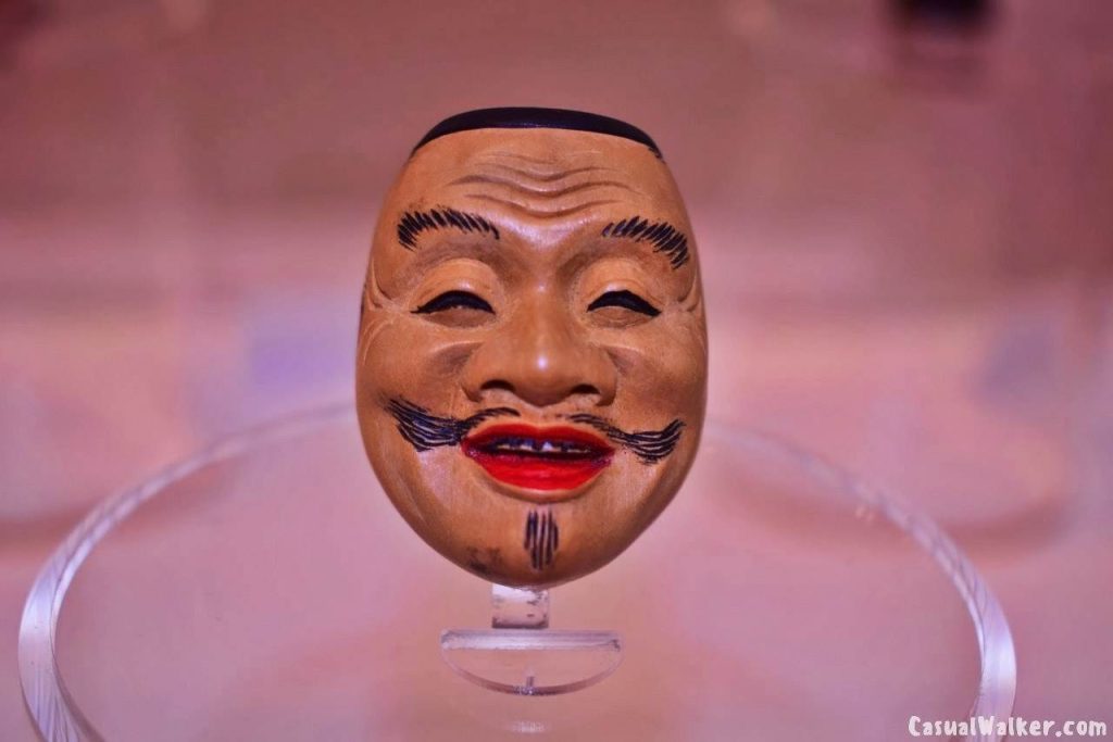 The Japan Foundation's Contemporary Wood-Carved Netsuke - An Japanese ...