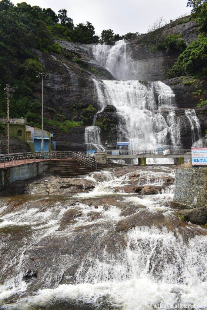 Courtallam Peraruvi / Main Waterfalls – Largest WaterFalls in ...
