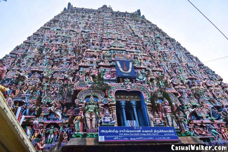 Sri Sarangapani Temple in Kumbakonam, Tanjore : Lord Vishnu with a Bow ...