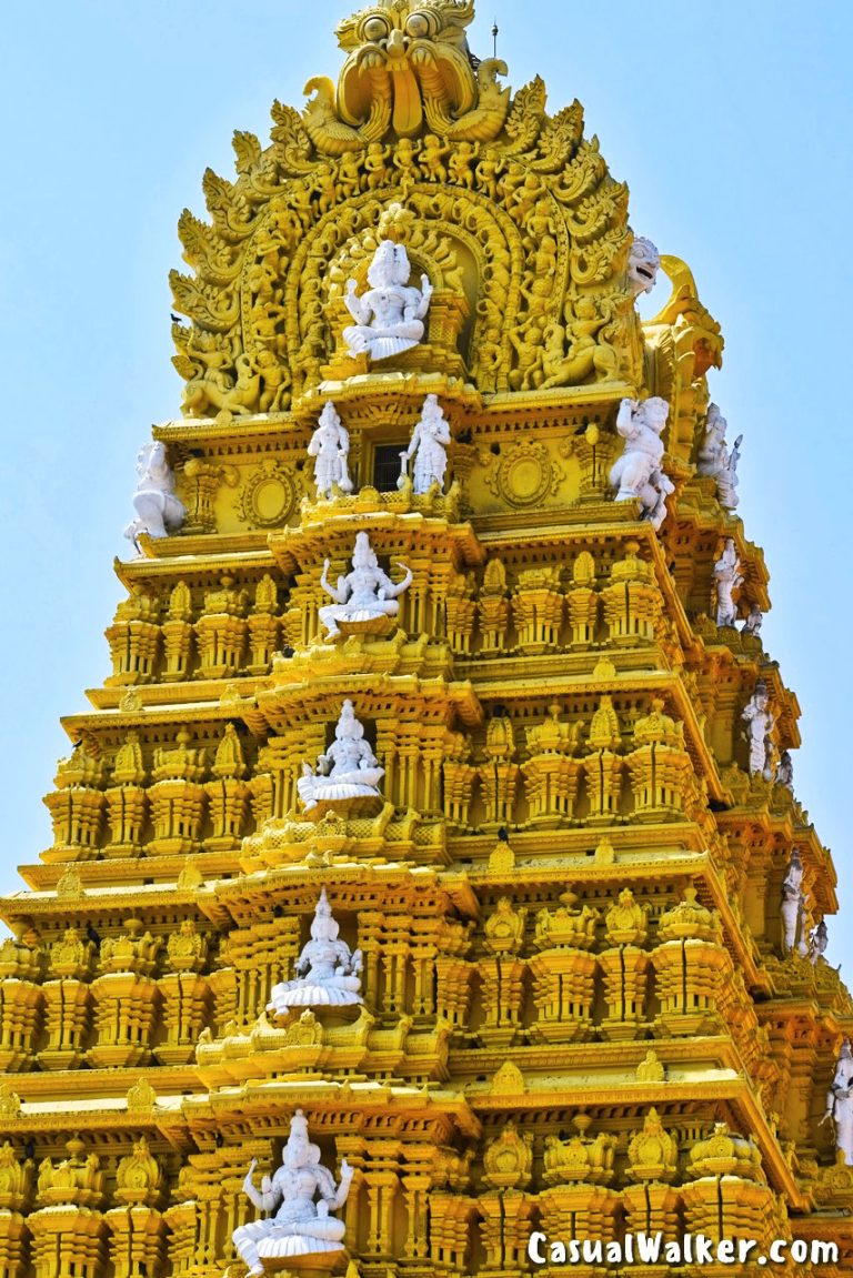 Sri Chamundeshwari Temple in Chamundi Hills Mysore - where Mahishasura was killed by Goddess ...