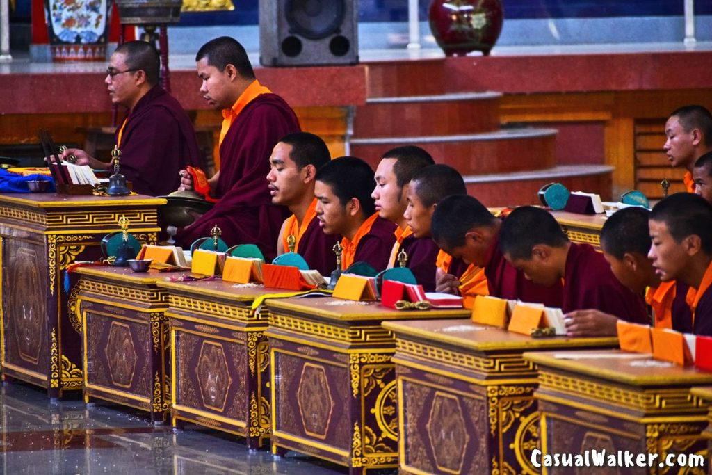 Namdroling Monastery : The Golden Temple in Bylakuppe, Coorg / Thegchog ...