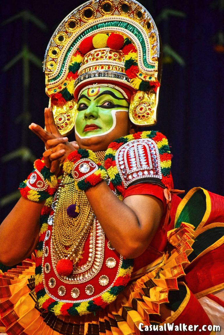 Ottan Thullal : A 300 Year Old Traditional Solo Dance & Drama Art Form ...