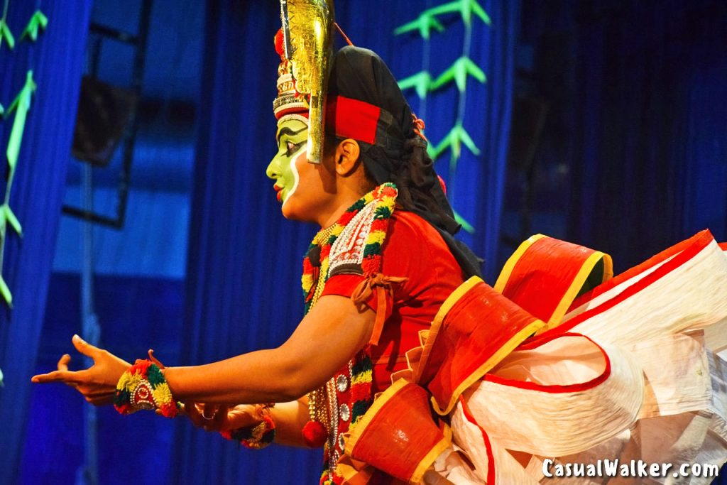 Ottan Thullal : A 300 Year Old Traditional Solo Dance & Drama Art Form ...