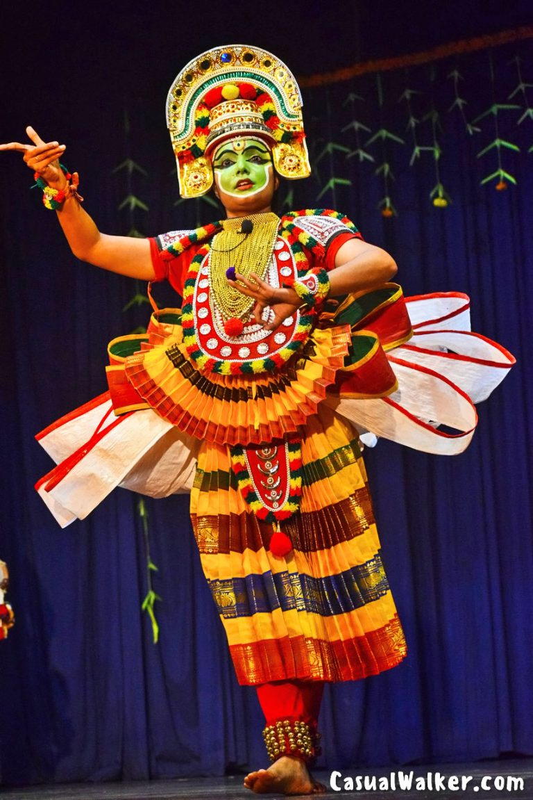 Ottan Thullal : A 300 Year Old Traditional Solo Dance & Drama Art Form ...