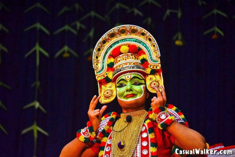 Ottan Thullal : A 300 Year Old Traditional Solo Dance & Drama Art Form ...