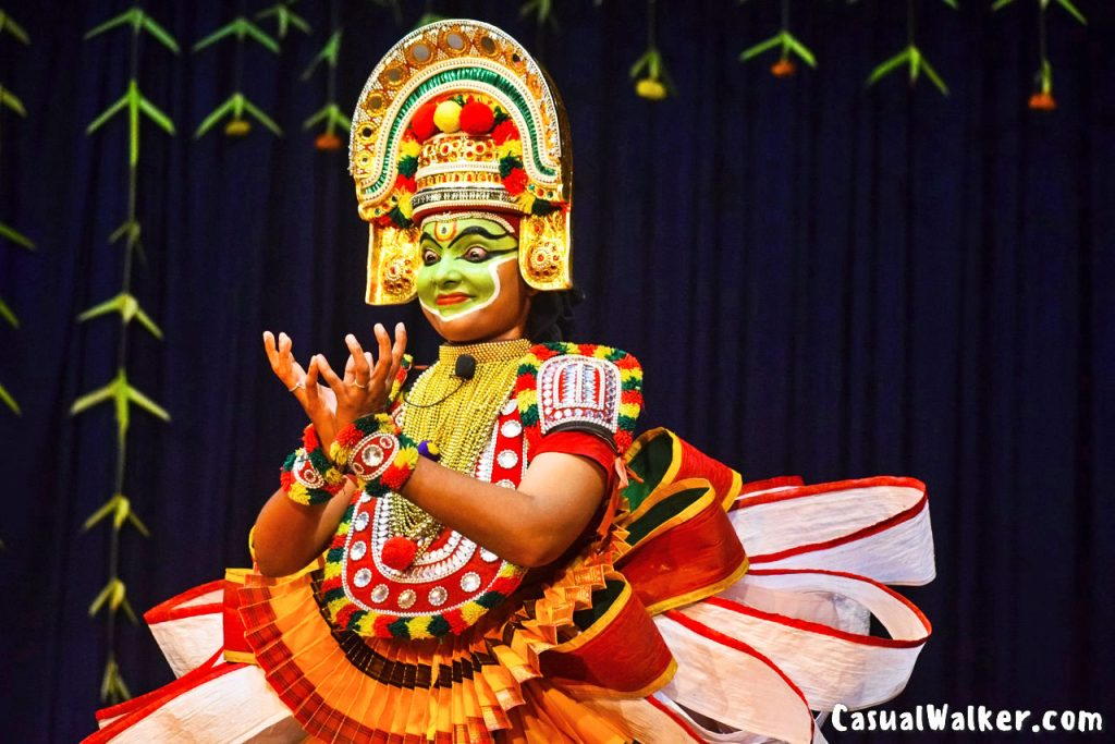 Ottan Thullal : A 300 Year Old Traditional Solo Dance & Drama Art Form ...