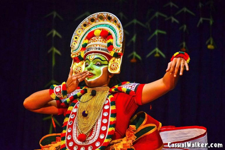 Ottan Thullal : A 300 Year Old Traditional Solo Dance & Drama Art Form ...