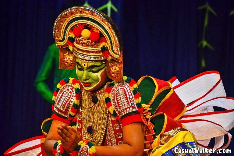 Ottan Thullal : A 300 Year Old Traditional Solo Dance & Drama Art Form ...