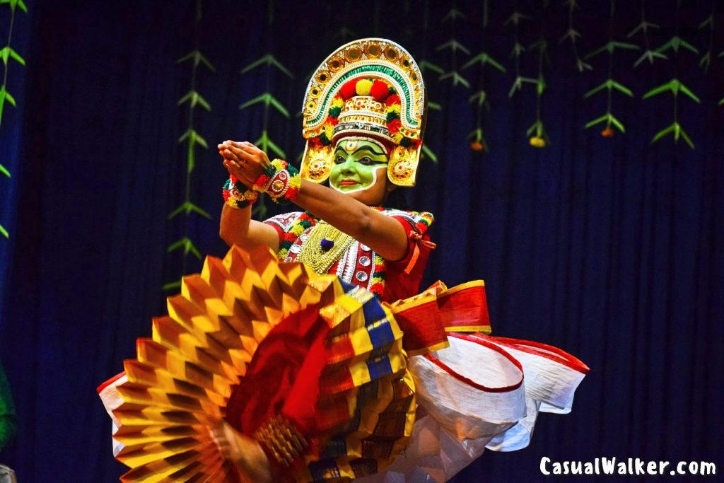 Ottan Thullal : A 300 Year Old Traditional Solo Dance & Drama Art Form ...