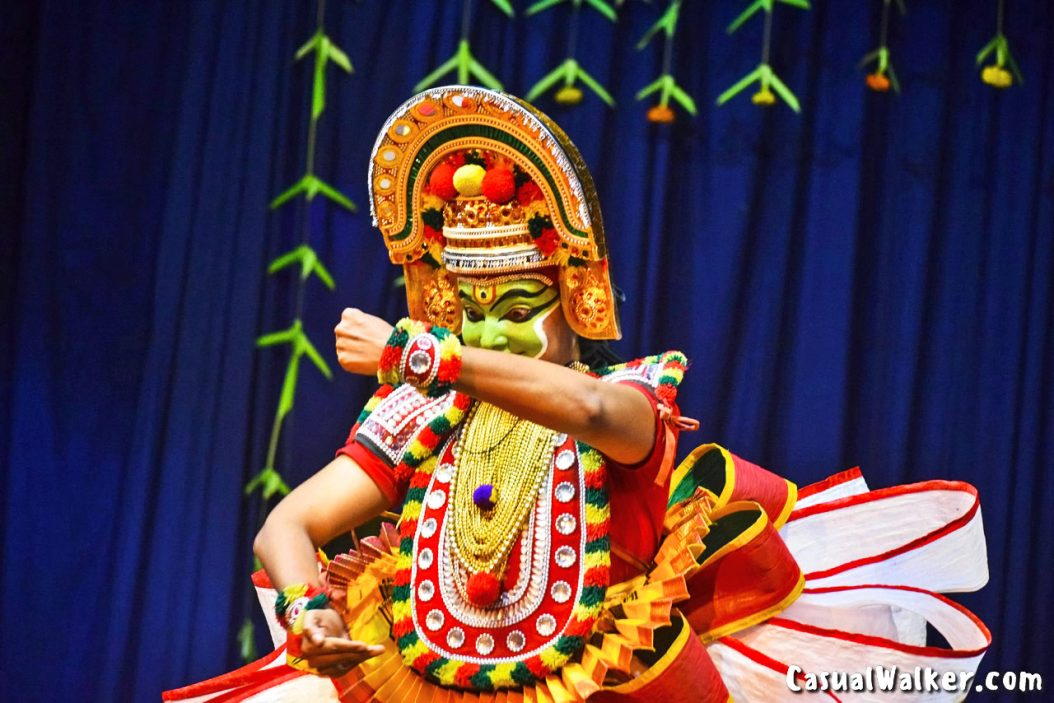 Ottan Thullal : A 300 Year Old Traditional Solo Dance & Drama Art Form ...