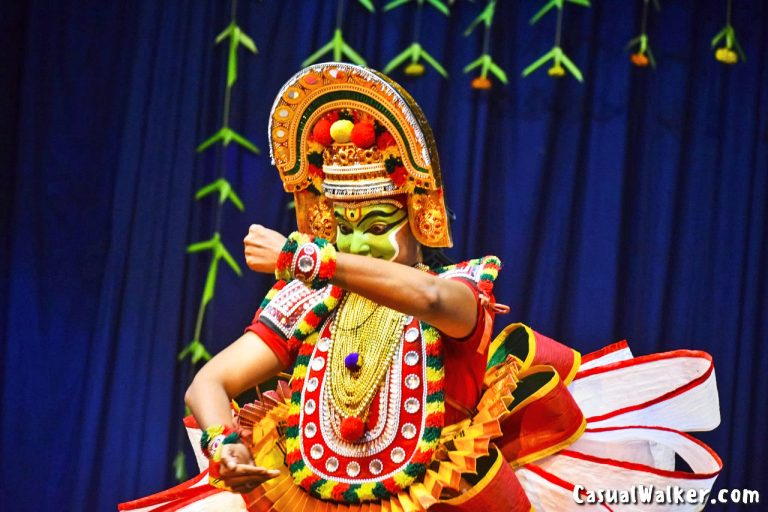 Ottan Thullal : A 300 Year Old Traditional Solo Dance & Drama Art Form ...