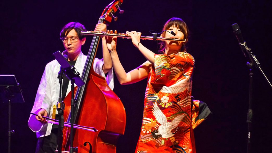 Namdroling Monastery : The Golden Temple in Bylakuppe, Coorg / Thegchog ...